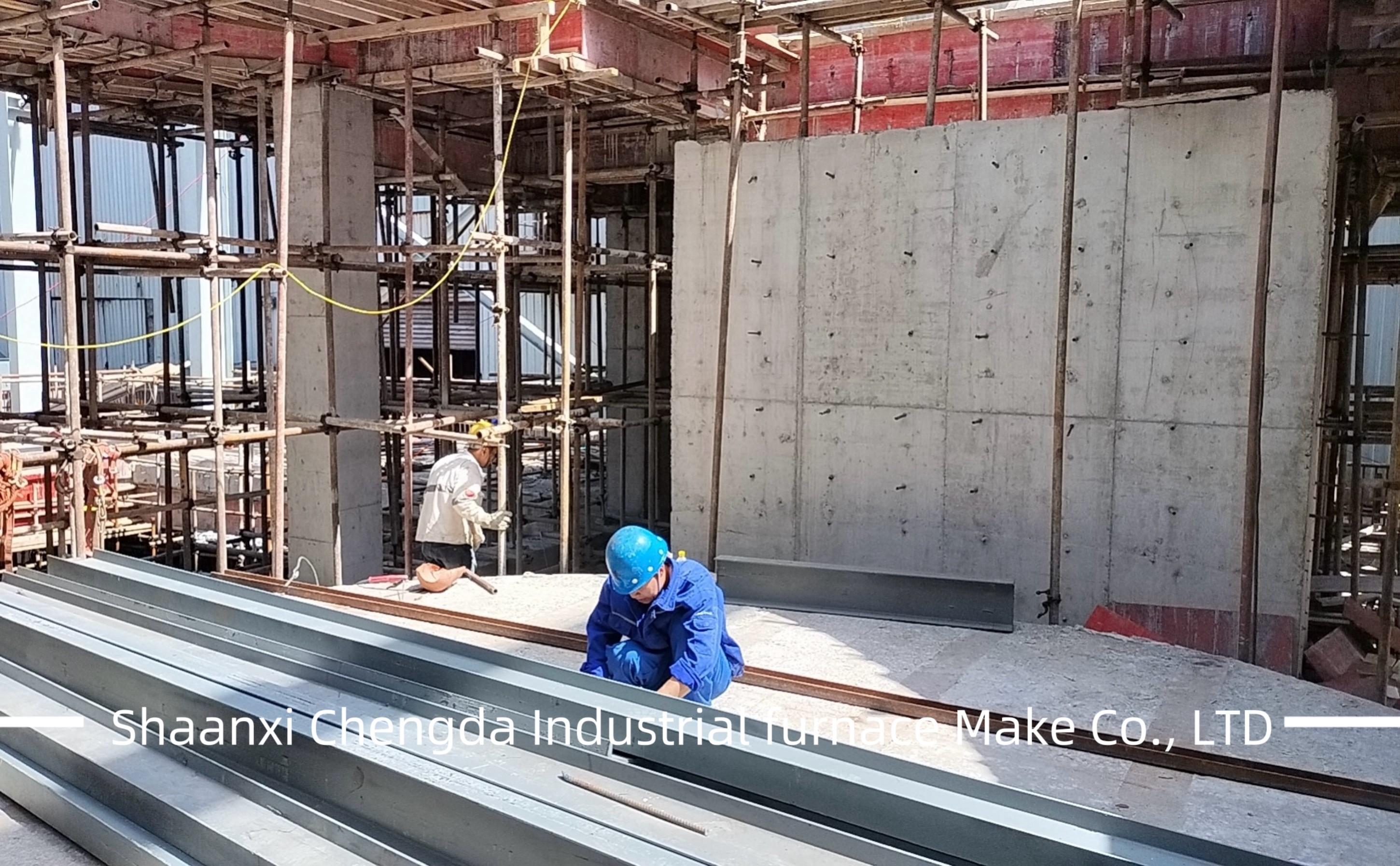 The Refractory On The Surface Of The Platform, Can P Cac2 Lime Stone ...